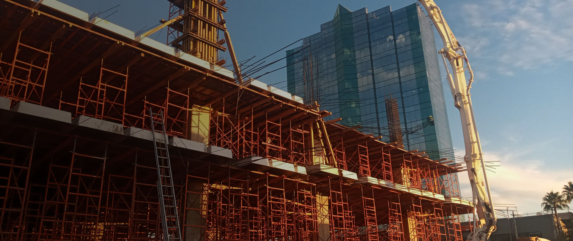 Anpasa. Soluciones integrales en Andamios y Pararrayos